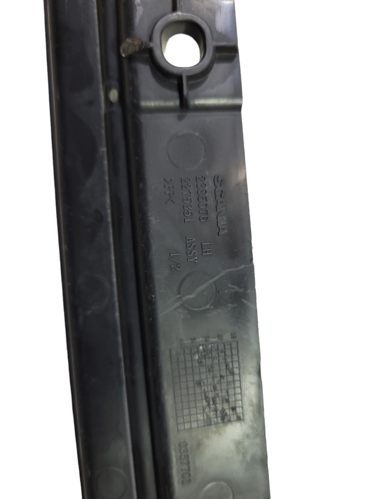 Acabamento Painel Esquerdo Scania 2385076 – Br Truck Peças